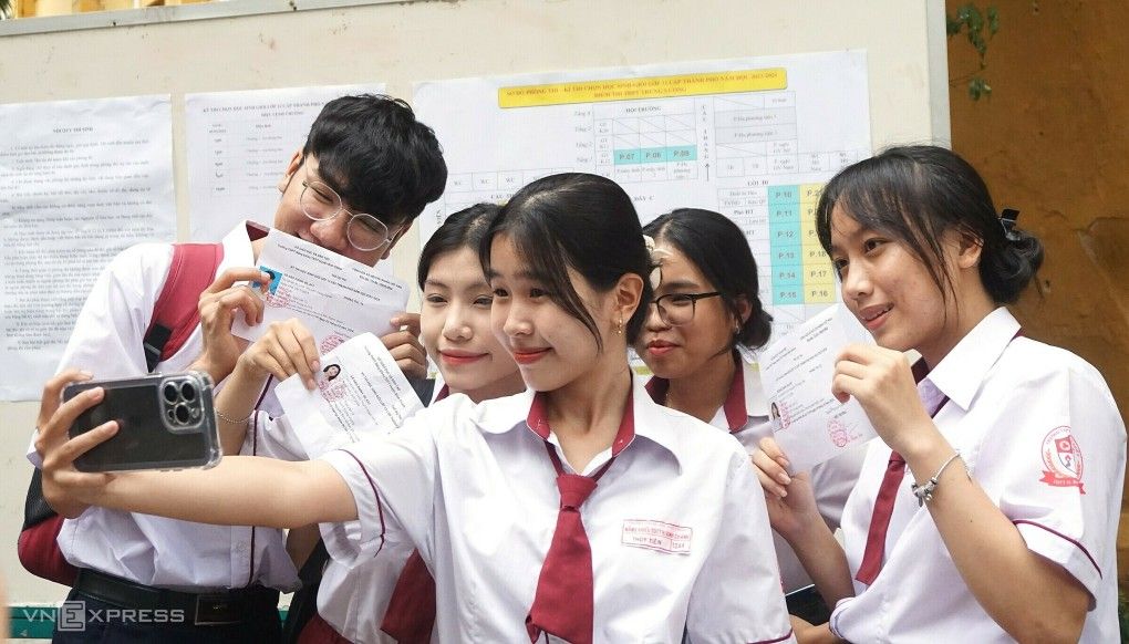Học Sinh Chuyên Không được Thi Học Sinh Giỏi ở Môn Chuyên